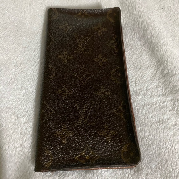 Louis Vuitton | Bags | Vintage Louis Vuitton Checkbook Wallet | Poshmark